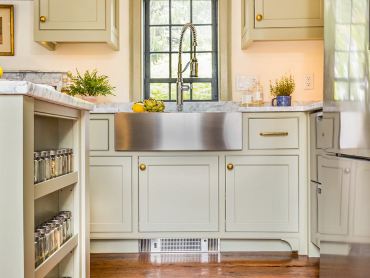 Historic Barnstable - Lewis & Weldon Custom Design Builder