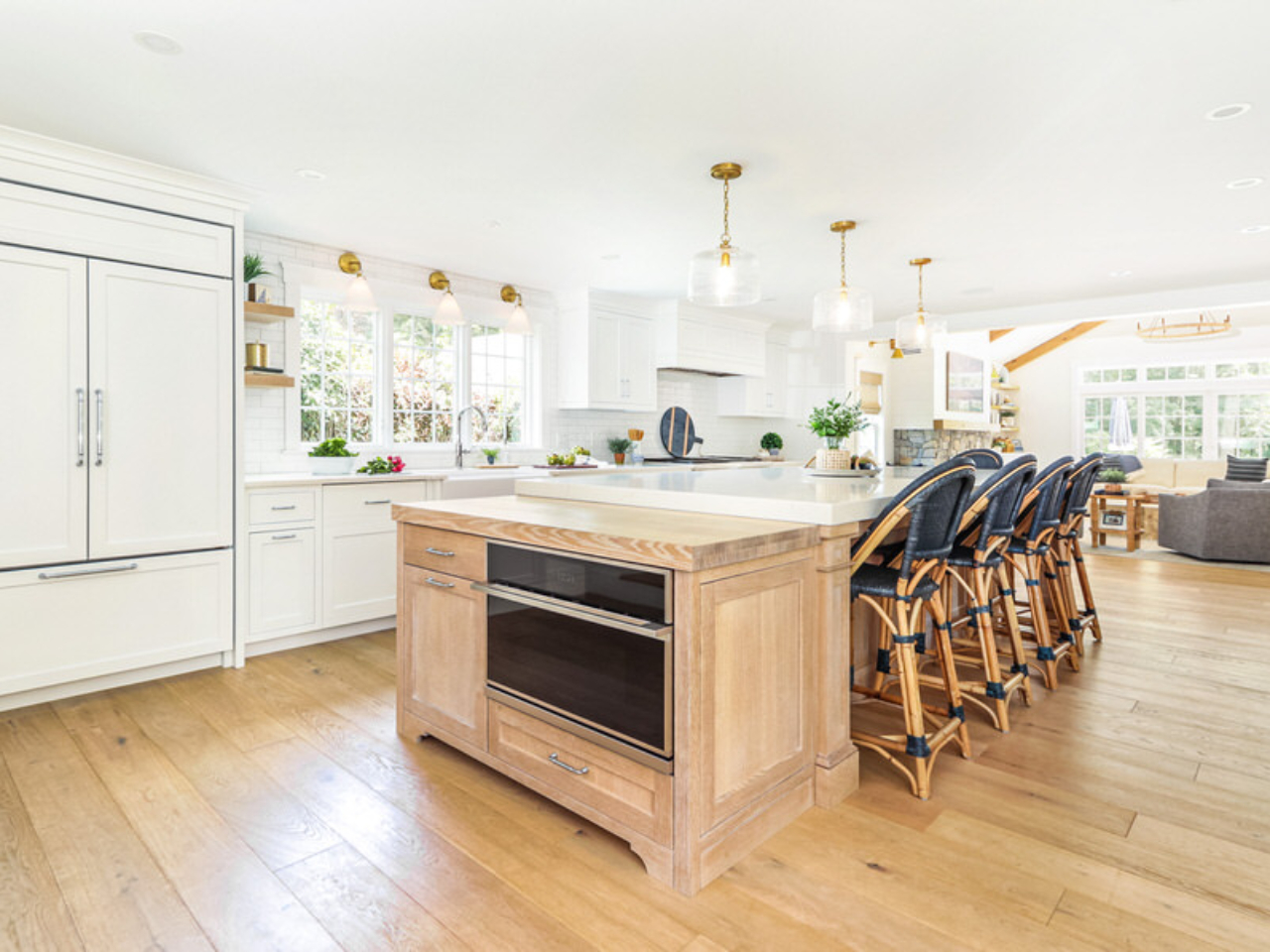 Norwell - Lewis & Weldon Custom Design Builder
